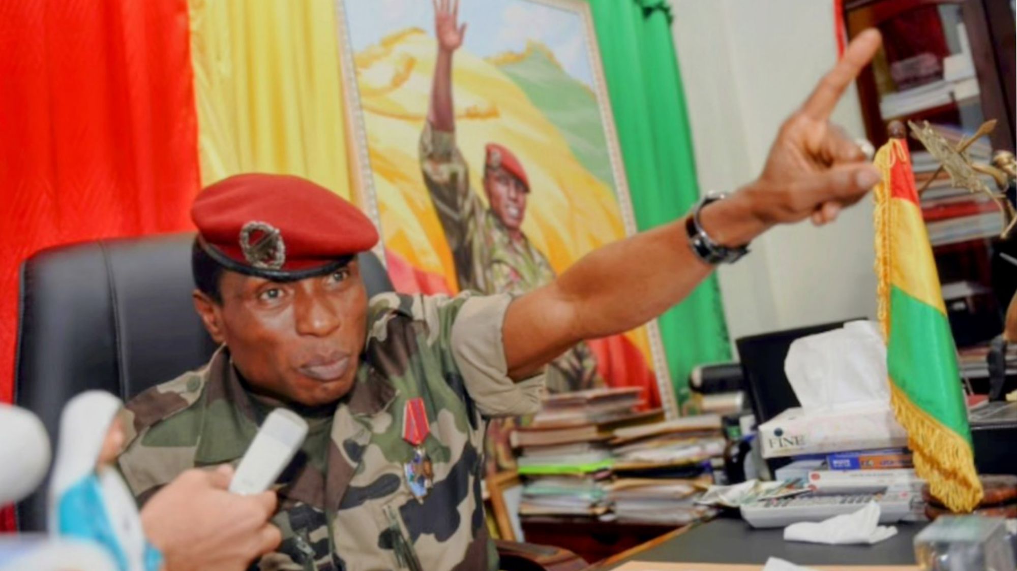 Guinée: le capitaine Moussa Dadis Camara bénéficie d'une grâce ...