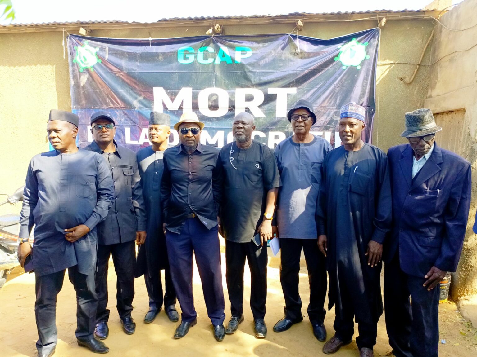 Cameroun : l'opposant Bello Bouba Maigari sort du silence et dément les ...